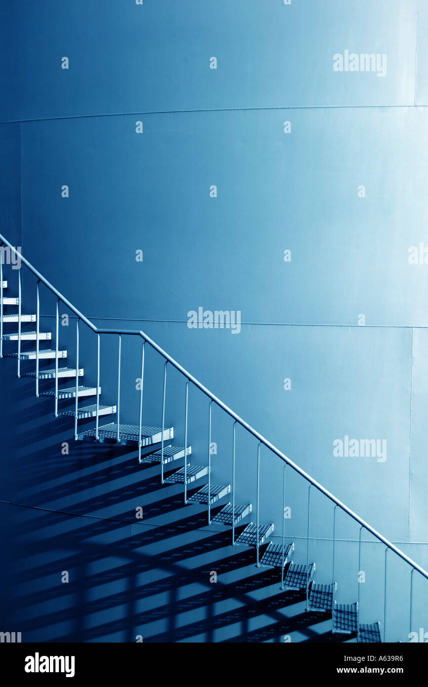 Side profile of staircase Stock Photo - Alamy