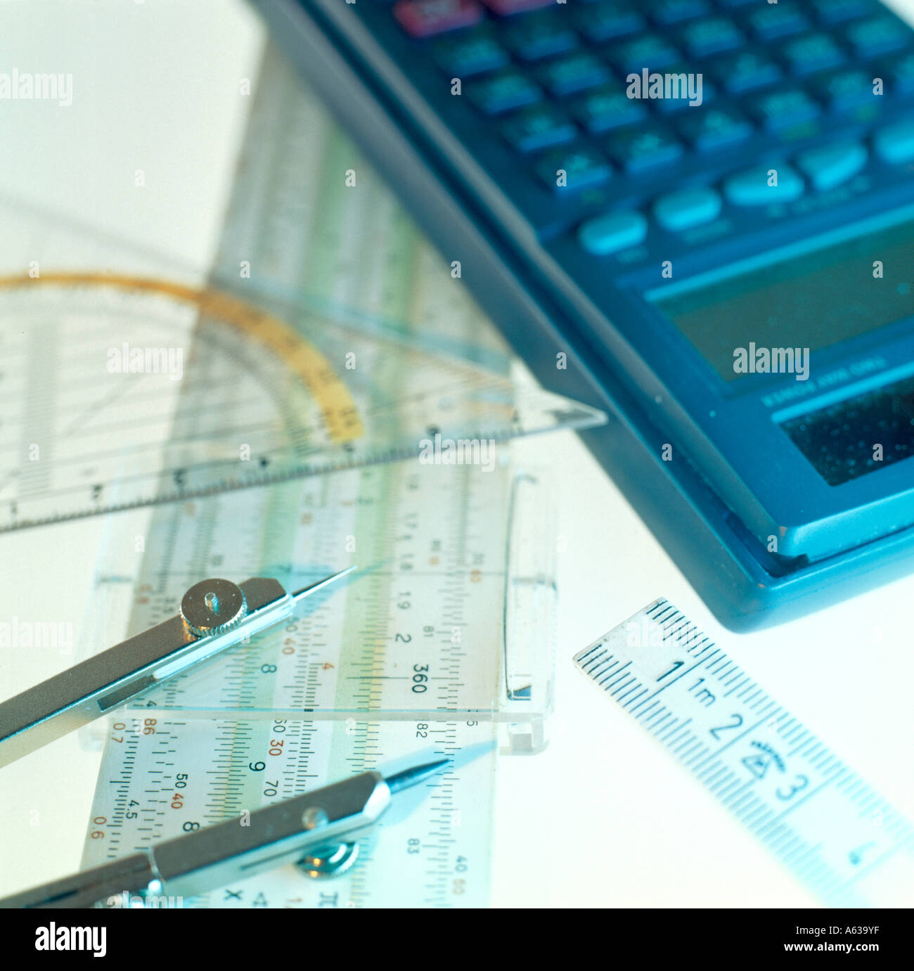 Slide rule and calculator hi-res stock photography and images - Alamy