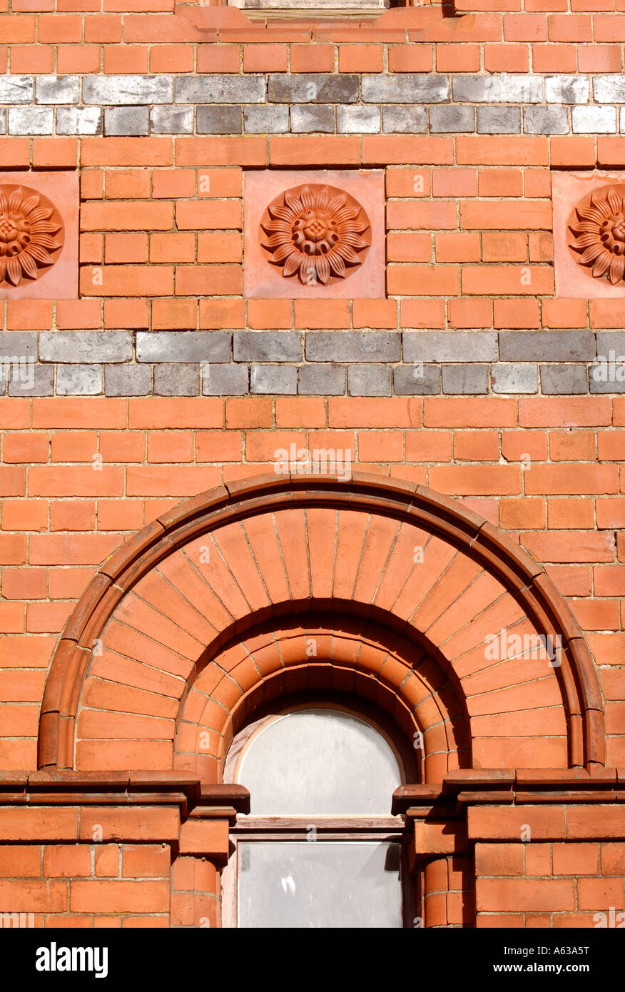 Victorian decorative brickwork hi-res stock photography and images - Alamy