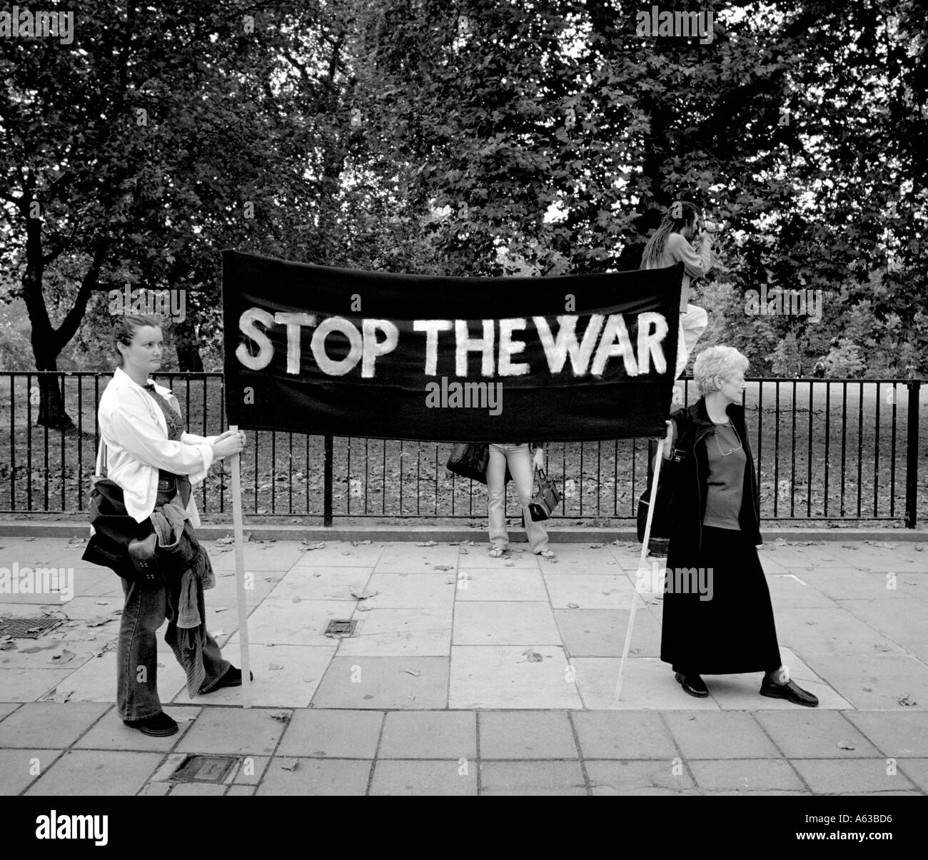 London islam Black and White Stock Photos & Images - Alamy