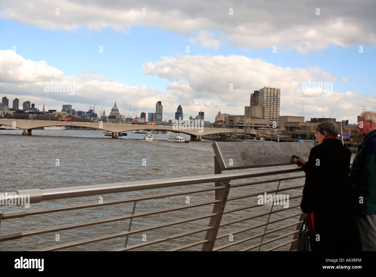 London waterloo bridge map hi-res stock photography and images - Alamy