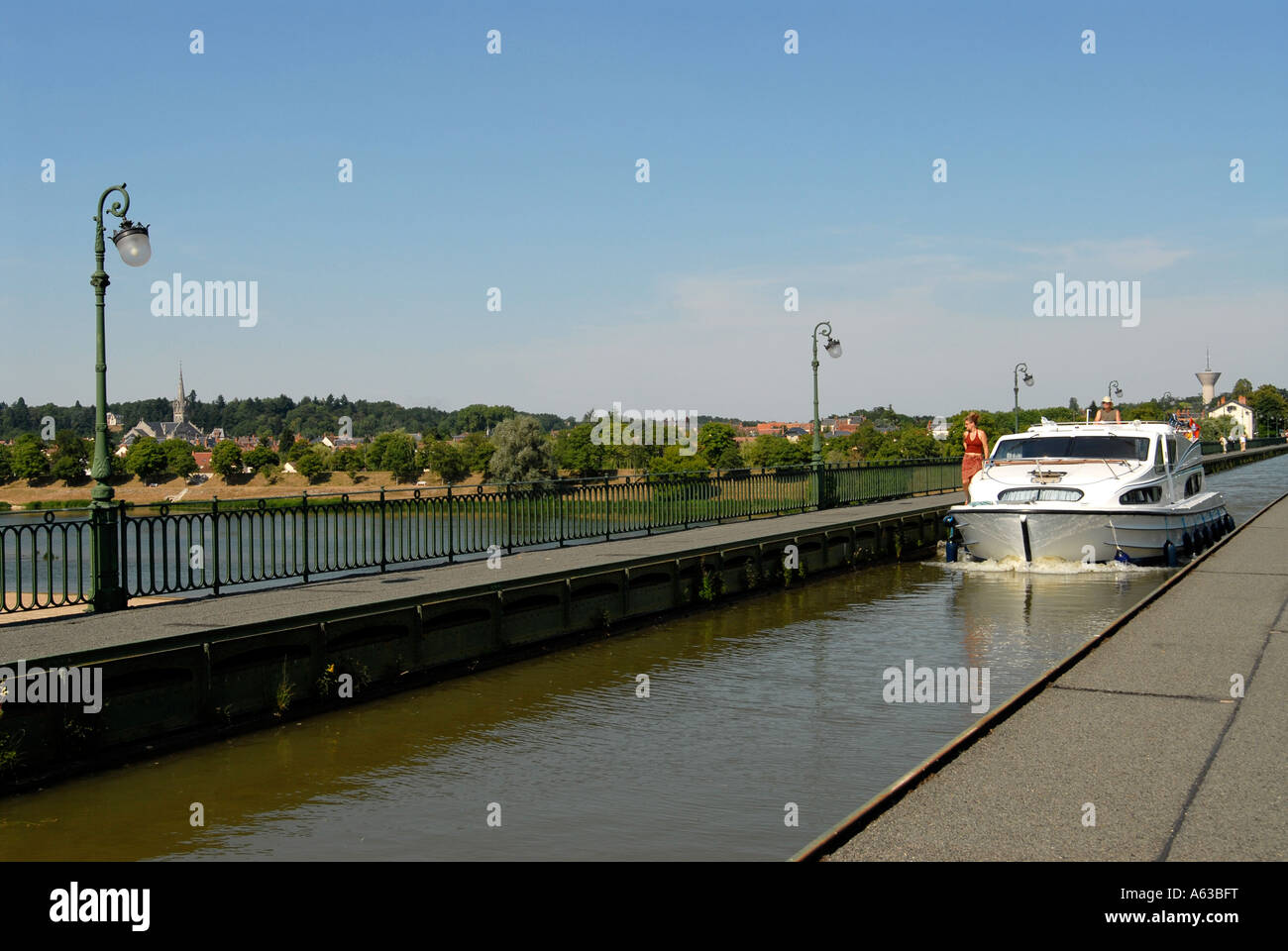 Canal Bridge Briare FRANCE Stock Photo - Alamy