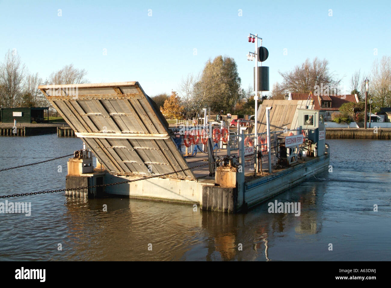 Reedham ferry hi-res stock photography and images - Alamy