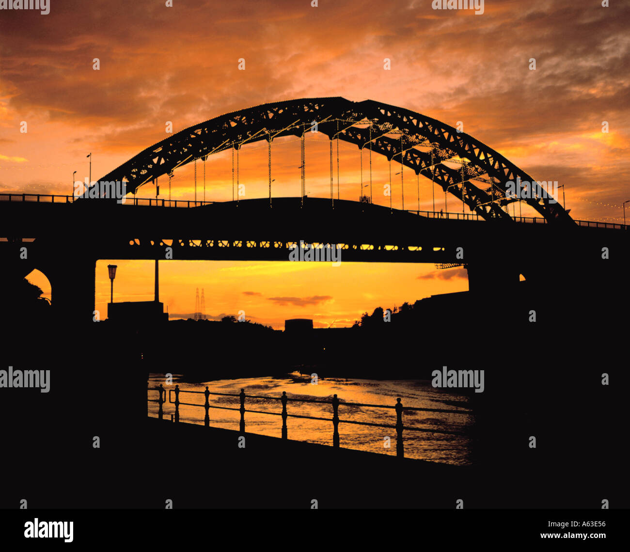Wearmouth Bridge over River Wear at sunset, Sunderland, Wearside, Tyne ...