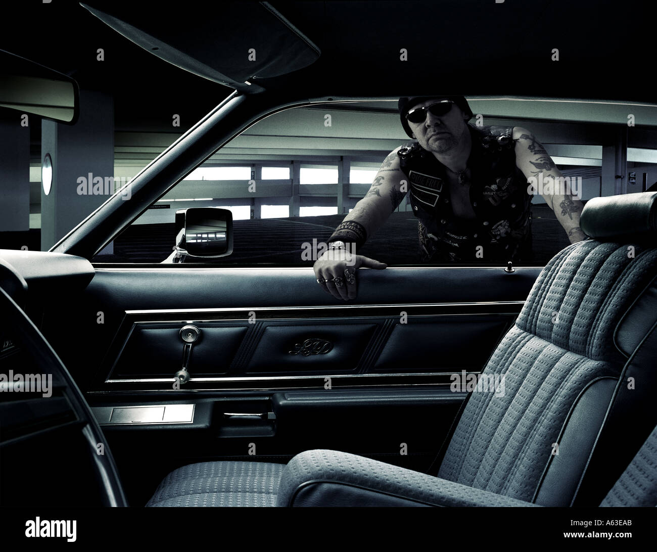 Scary man car window hi-res stock photography and images - Alamy