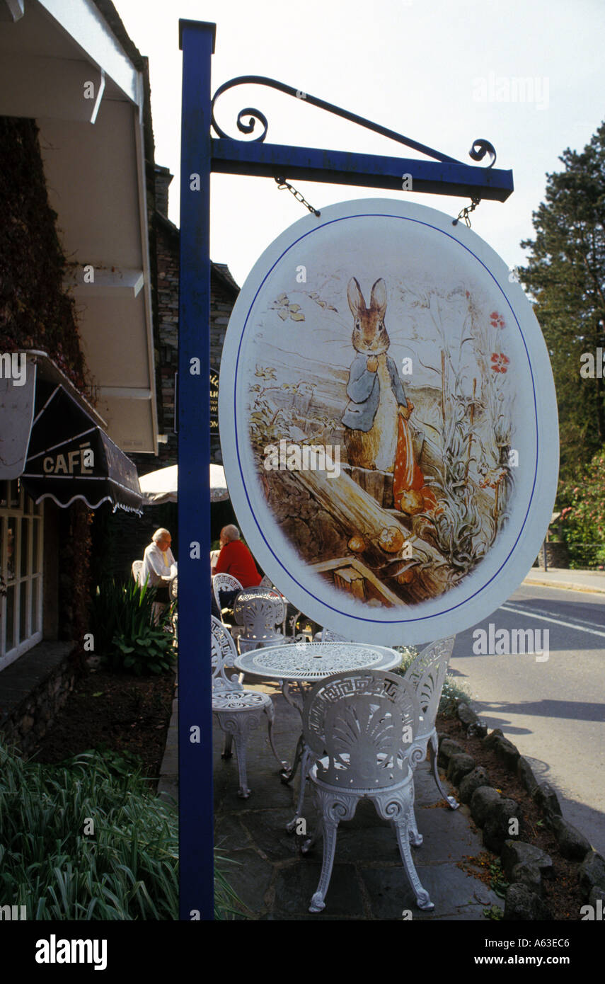 Peter rabbit hi-res stock photography and images - Alamy