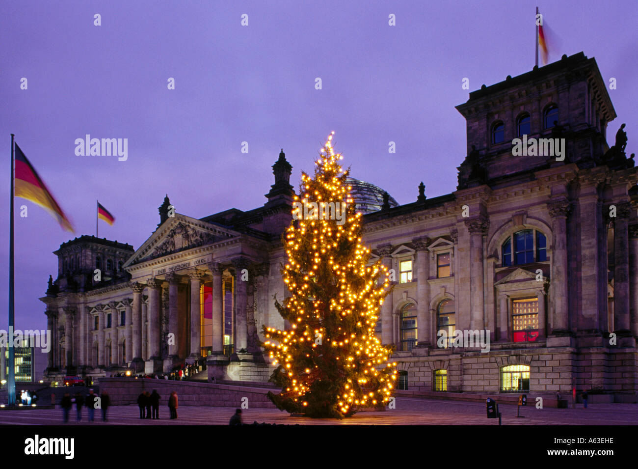 Christmas tree lit up in front of parliament building, Berlin, Germany ...
