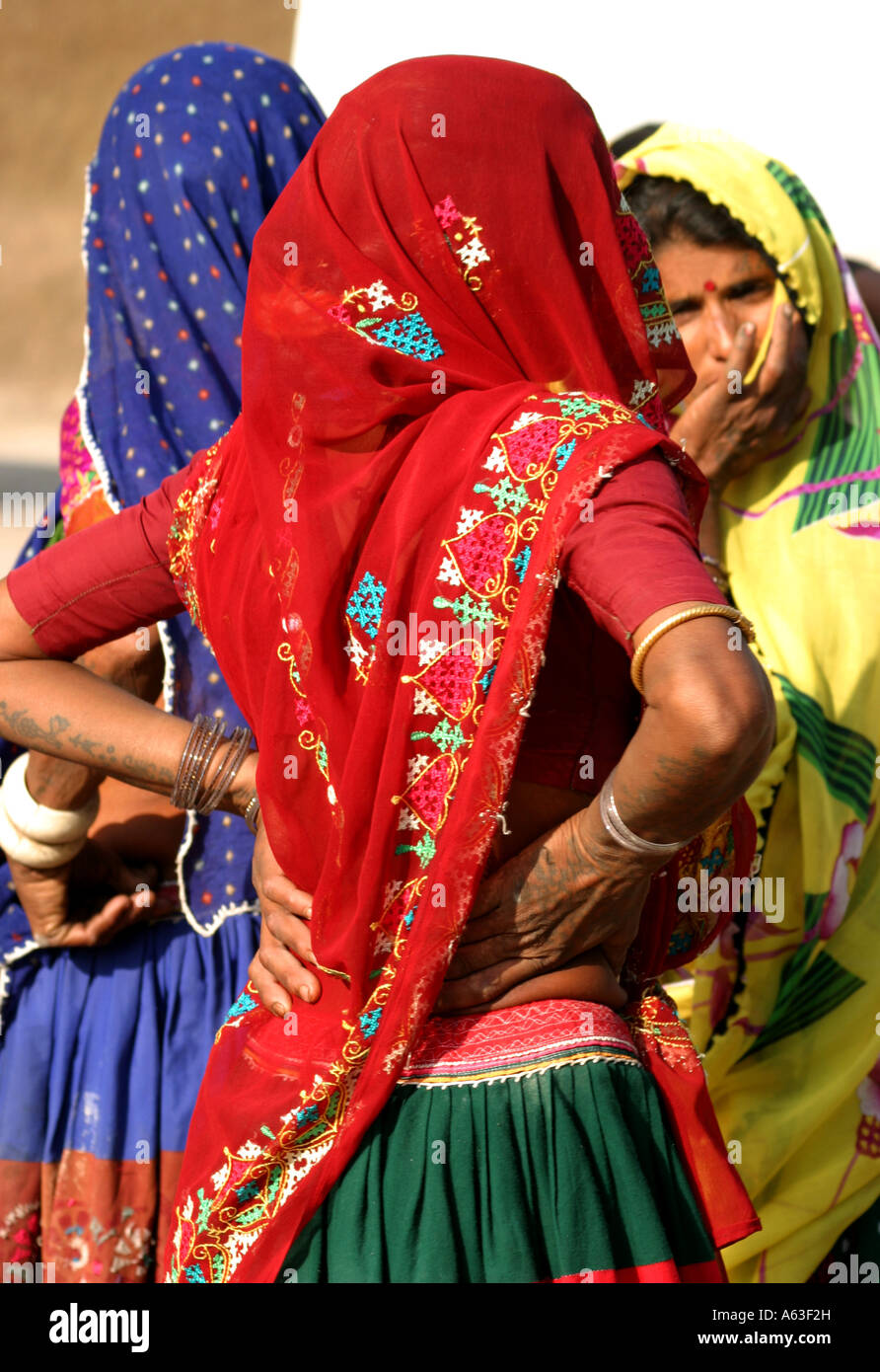 Gujarati women hi-res stock photography and images - Alamy