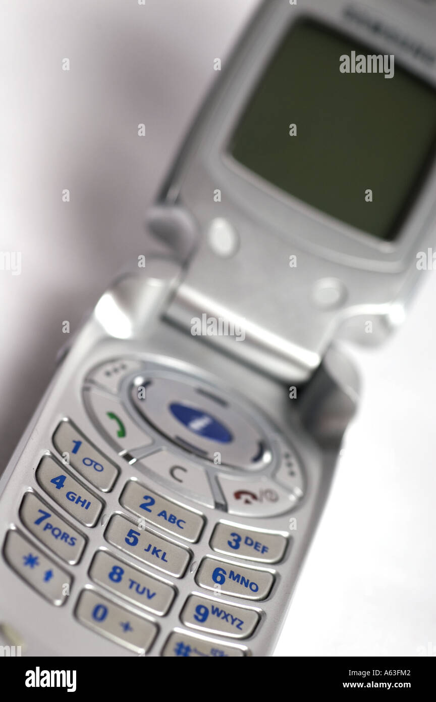 Silver mobile hi-res stock photography and images - Alamy