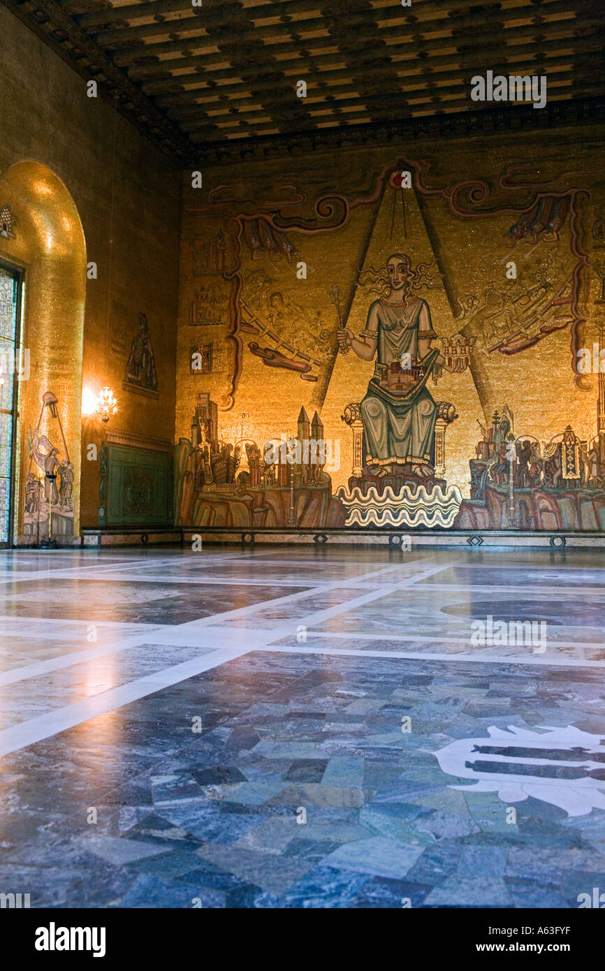 Tra hall hi-res stock photography and images - Alamy