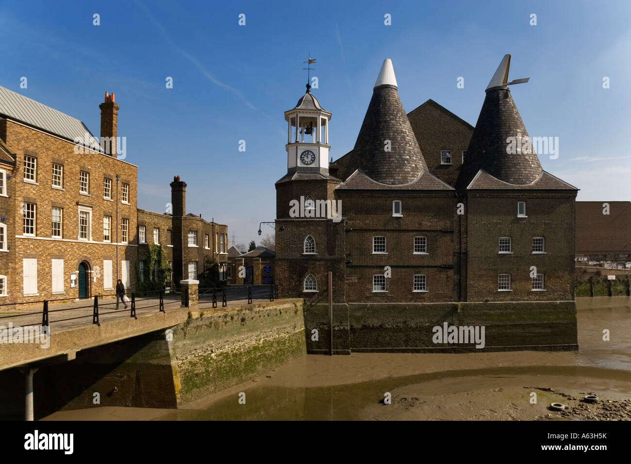 Three Mills on the river Lea in East London the oldest Tidal Mill left ...