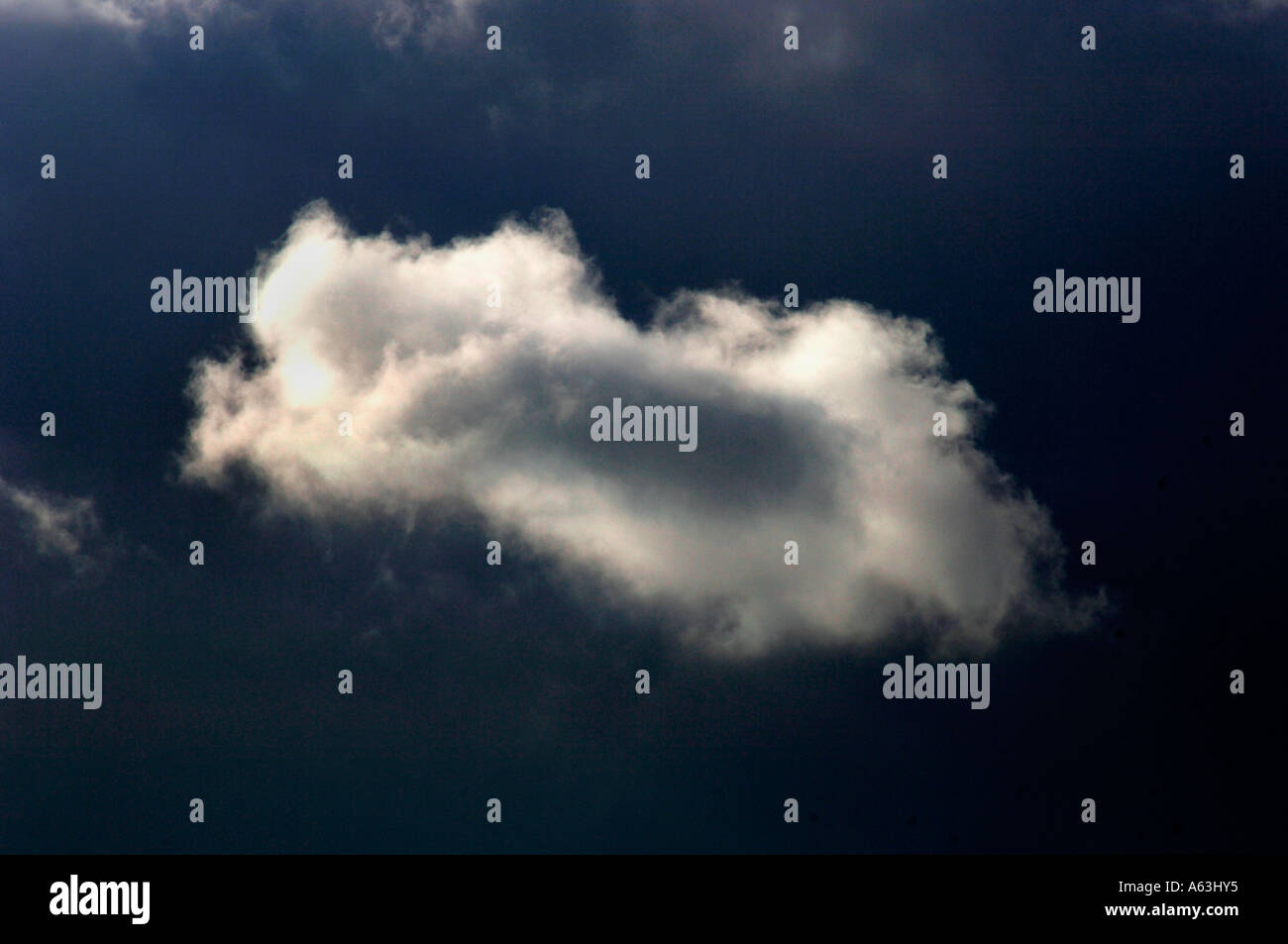 Free dramatic sky images hi-res stock photography and images - Alamy