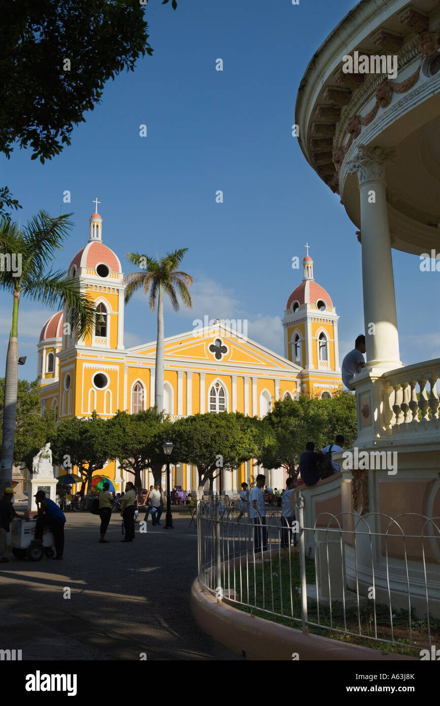 Bandstand and cathedral in Parque Central Granada Nicaragua Stock Photo ...