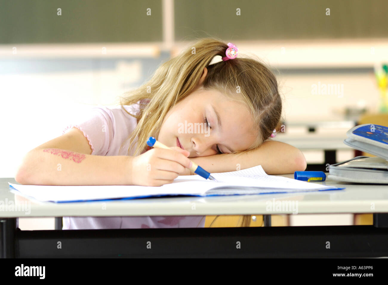 Children sleeping in classroom hi-res stock photography and images - Alamy