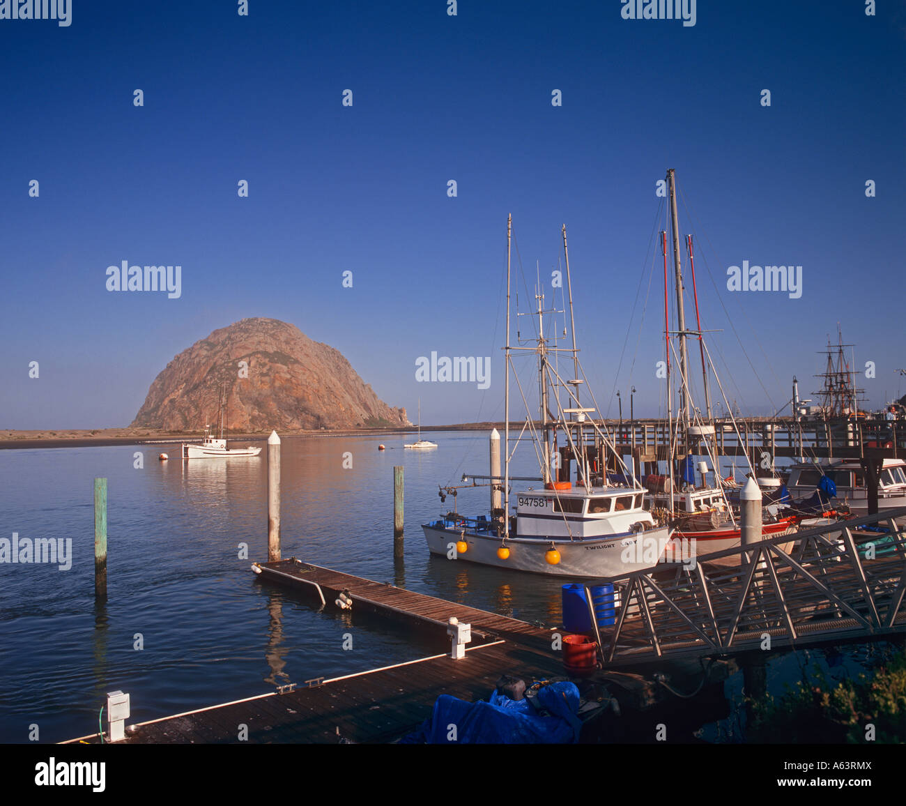 Morro bay morro rock harbour hi-res stock photography and images - Alamy