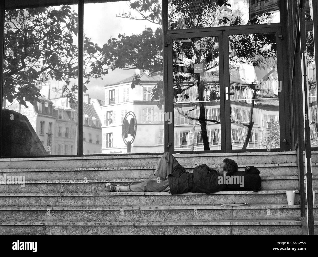 Sleeper steps hi-res stock photography and images - Alamy