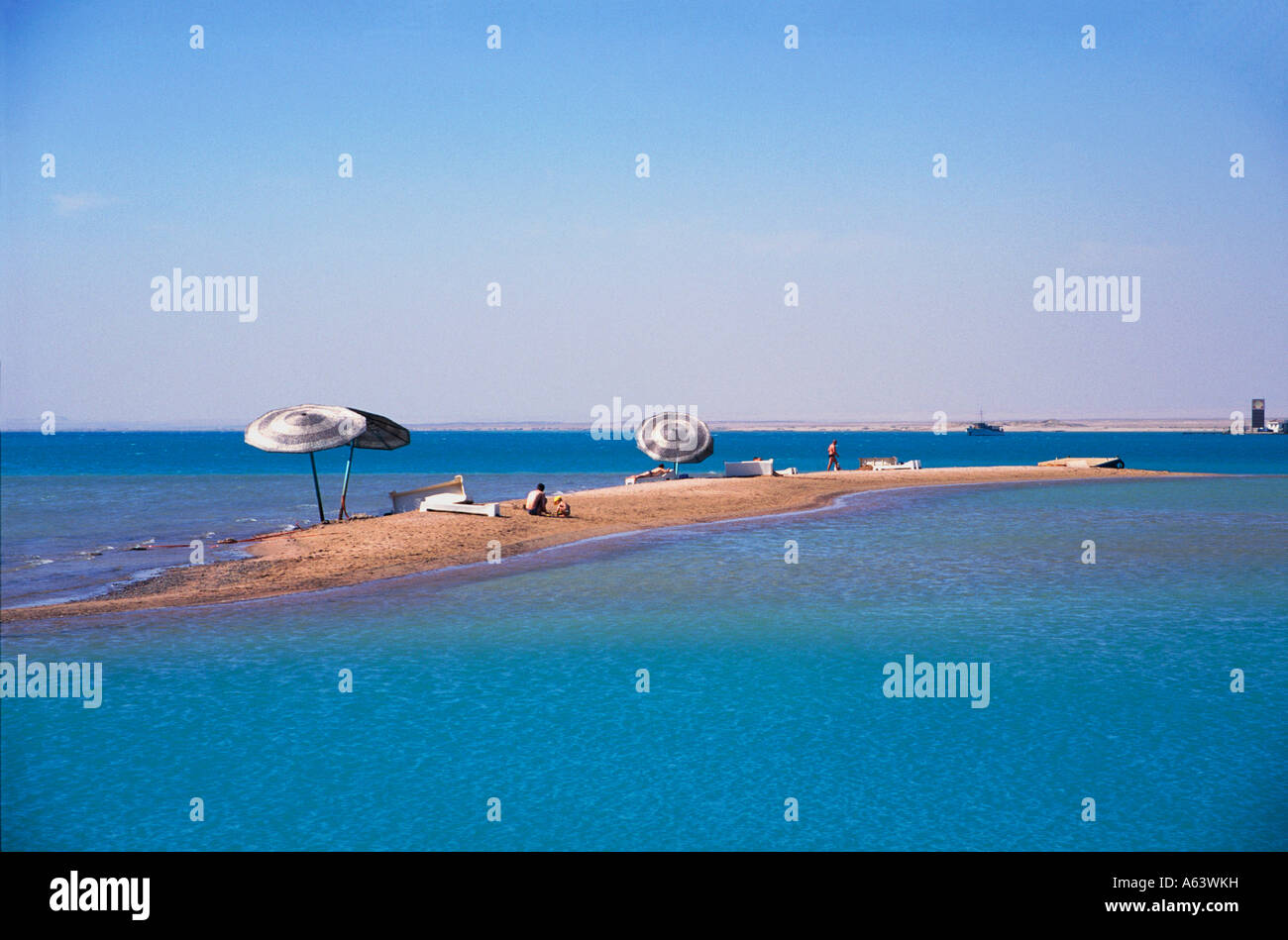 beachlife near holiday resort of el gouna red sea egypt Stock Photo - Alamy