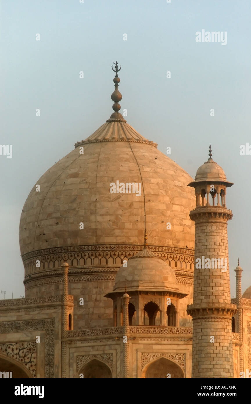 Mughal empire taj mahal history hi-res stock photography and images - Alamy