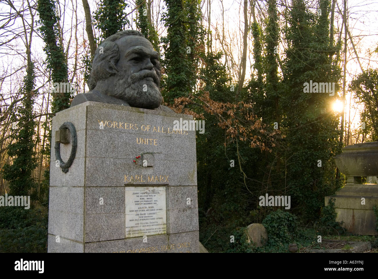 Headstone on grave of Karl Marx at Highgate Cemetery, London, England ...