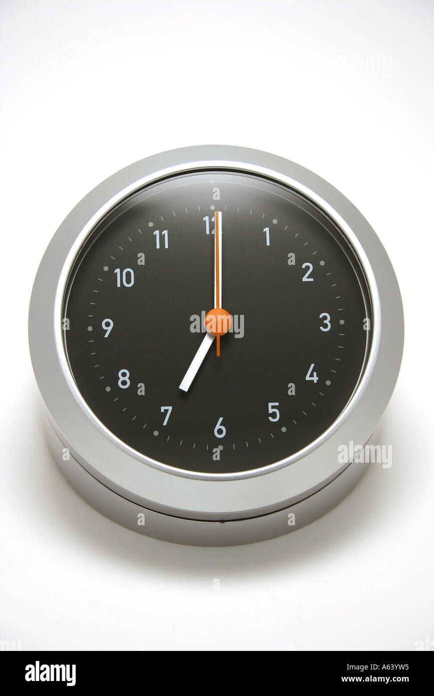 Seven o clock hi-res stock photography and images - Alamy