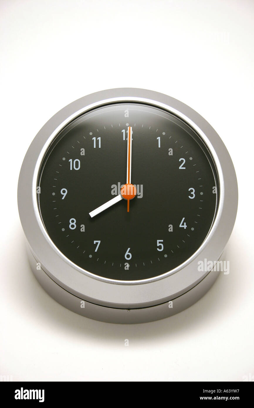 Eight o clock hi-res stock photography and images - Alamy