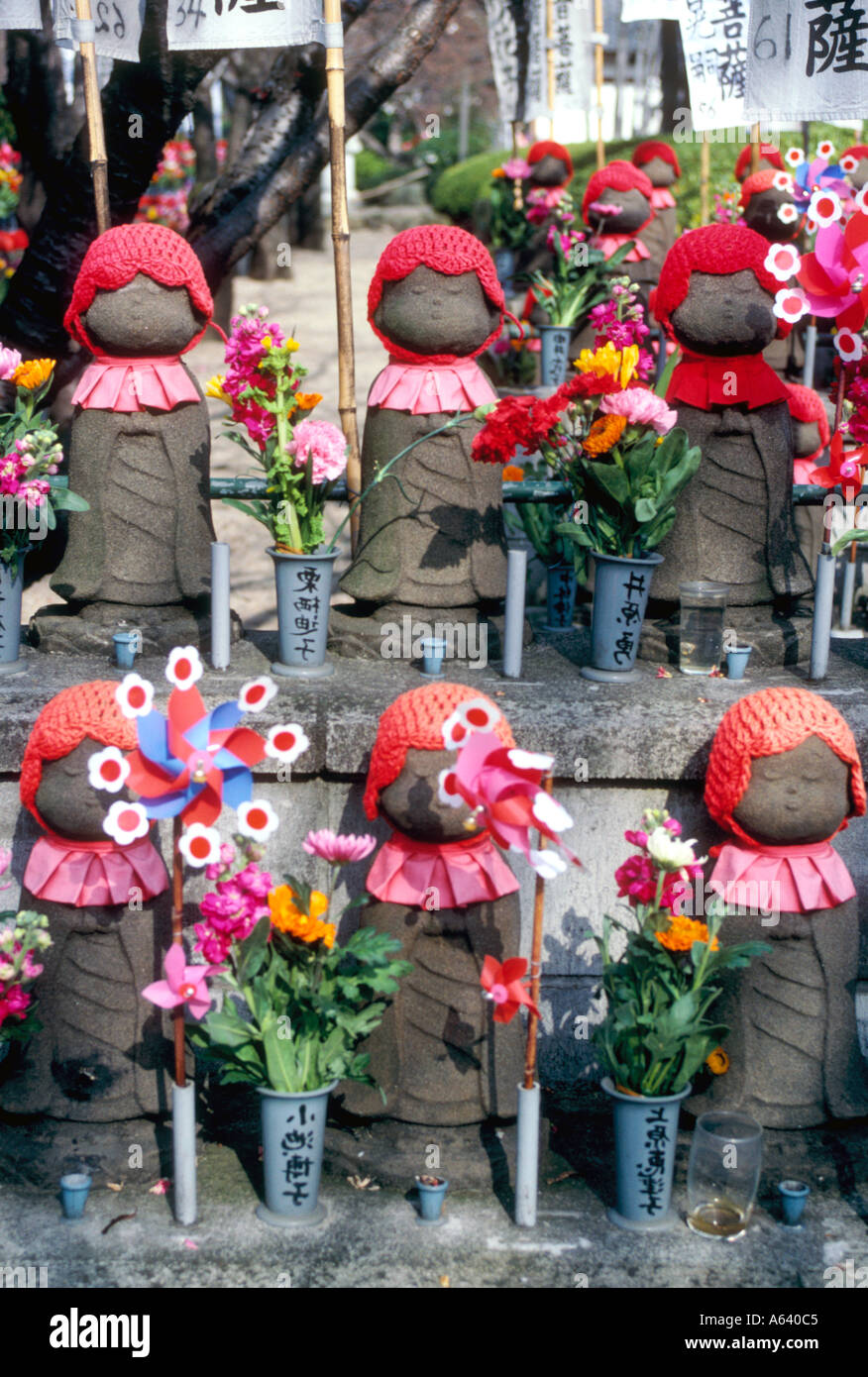 Dead babies hi-res stock photography and images - Alamy