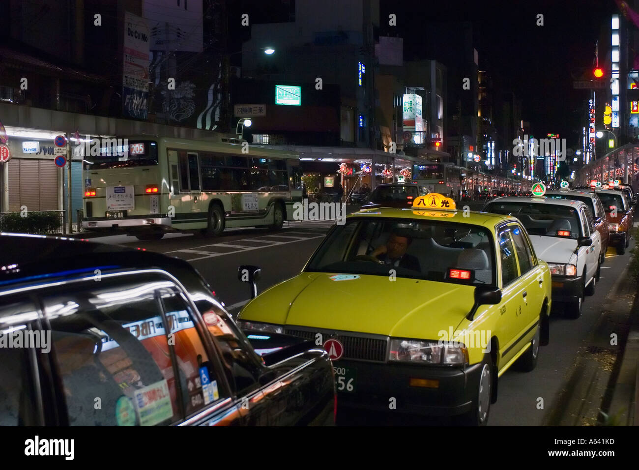 Jpn taxis hi-res stock photography and images - Alamy