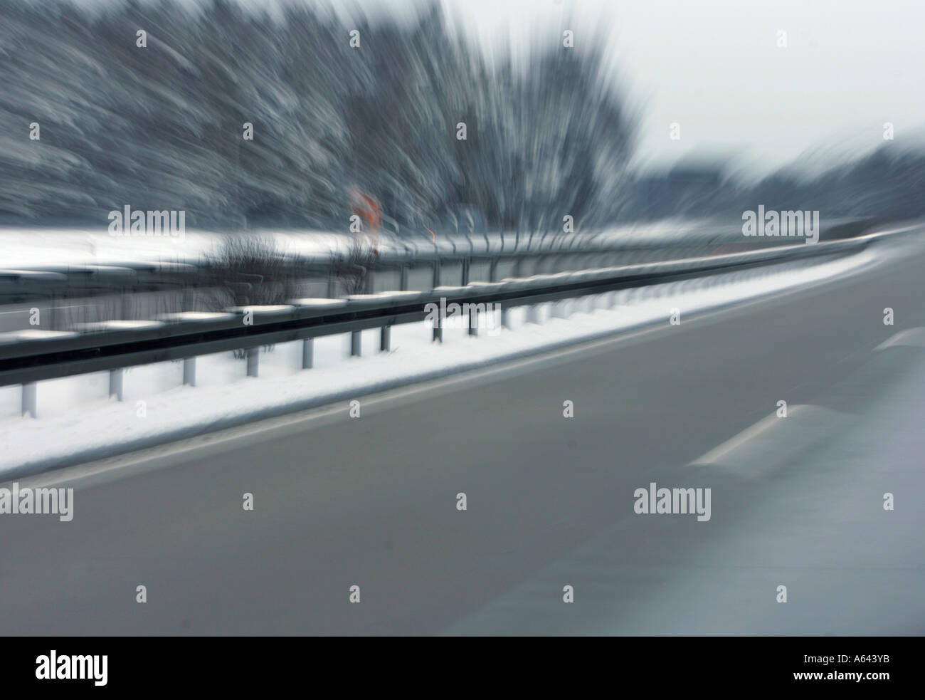 Left lane hi-res stock photography and images - Alamy