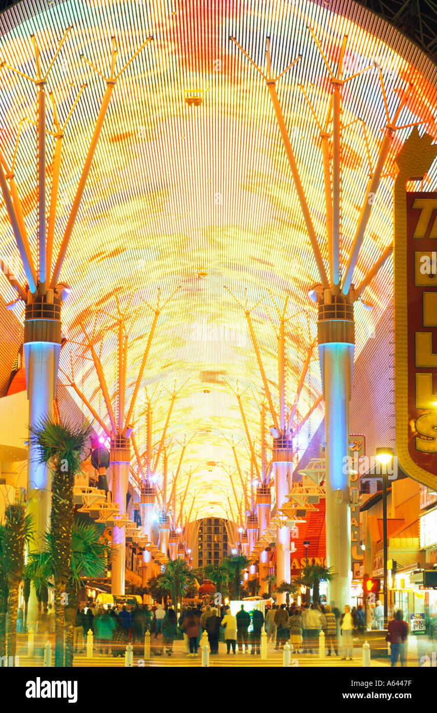 U S A NEVADA LAS VEGAS LIGHT SHOW AT FAMOUS FREEMONT STREET Stock Photo ...