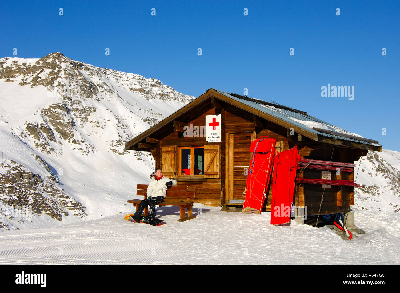 First aid point hi-res stock photography and images - Alamy