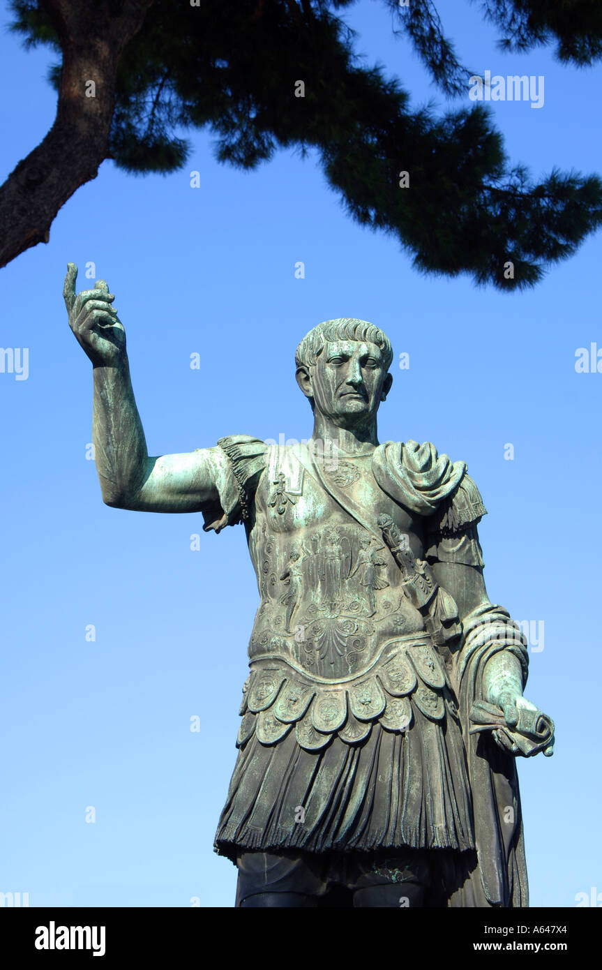 Caesar and rome hi-res stock photography and images - Alamy