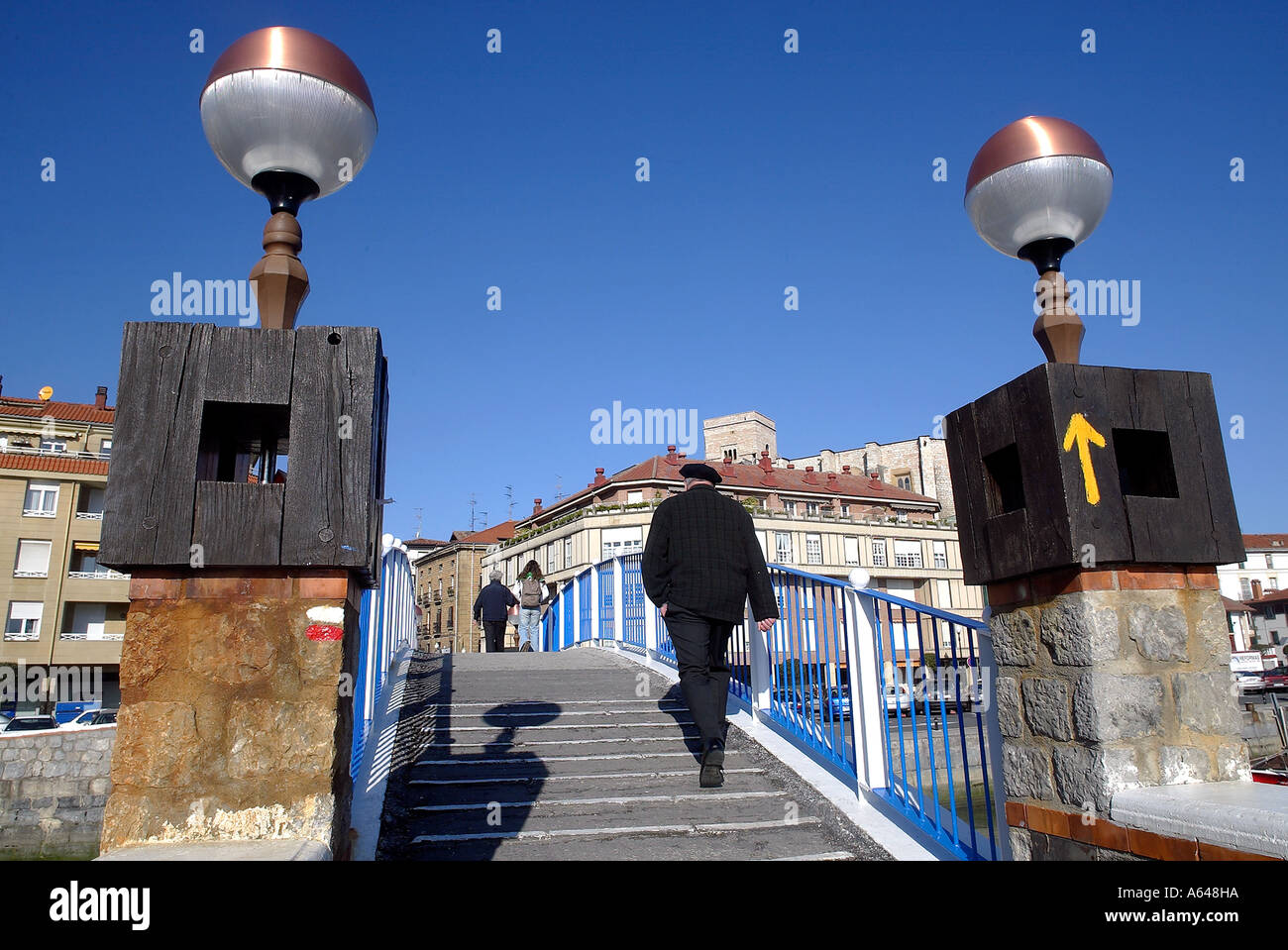 Txapela hi-res stock photography and images - Alamy