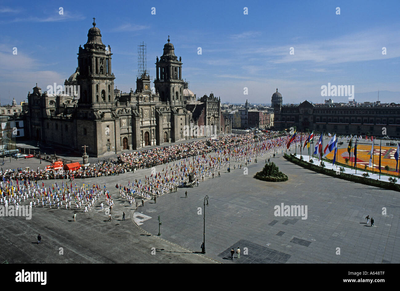 20 november mexico hi-res stock photography and images - Alamy