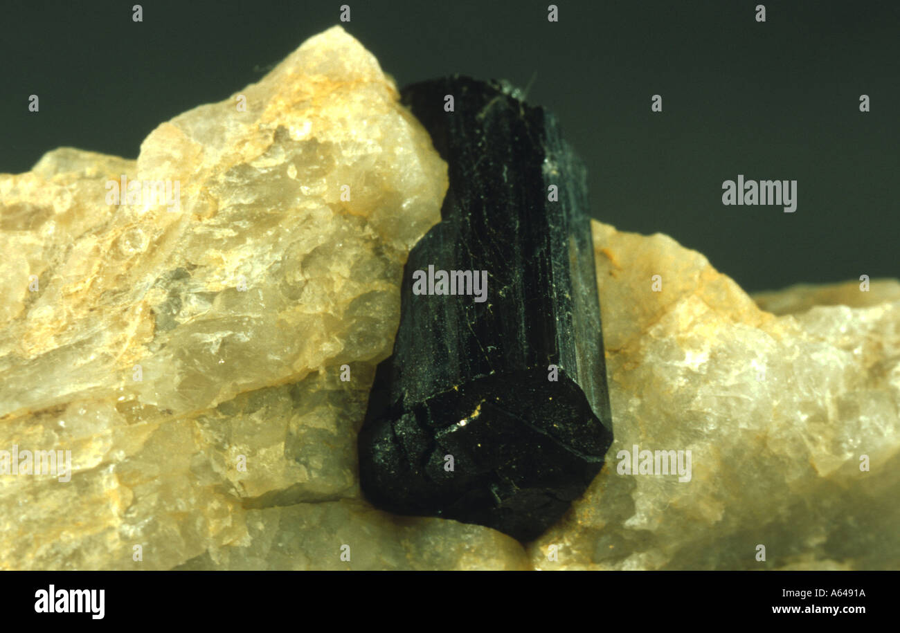 Turmalin hi-res stock photography and images - Alamy