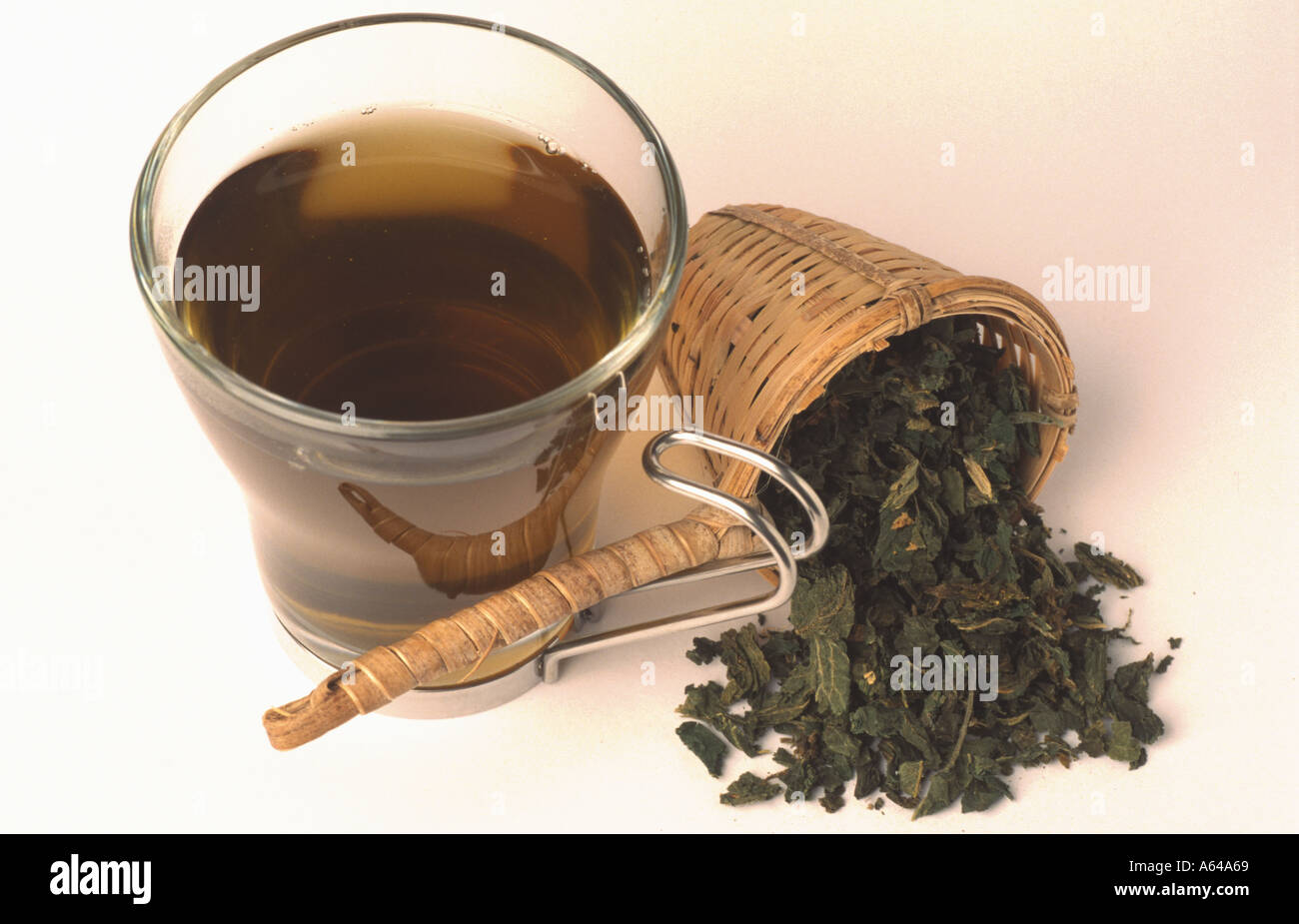 Brennesseltee hi-res stock photography and images - Alamy