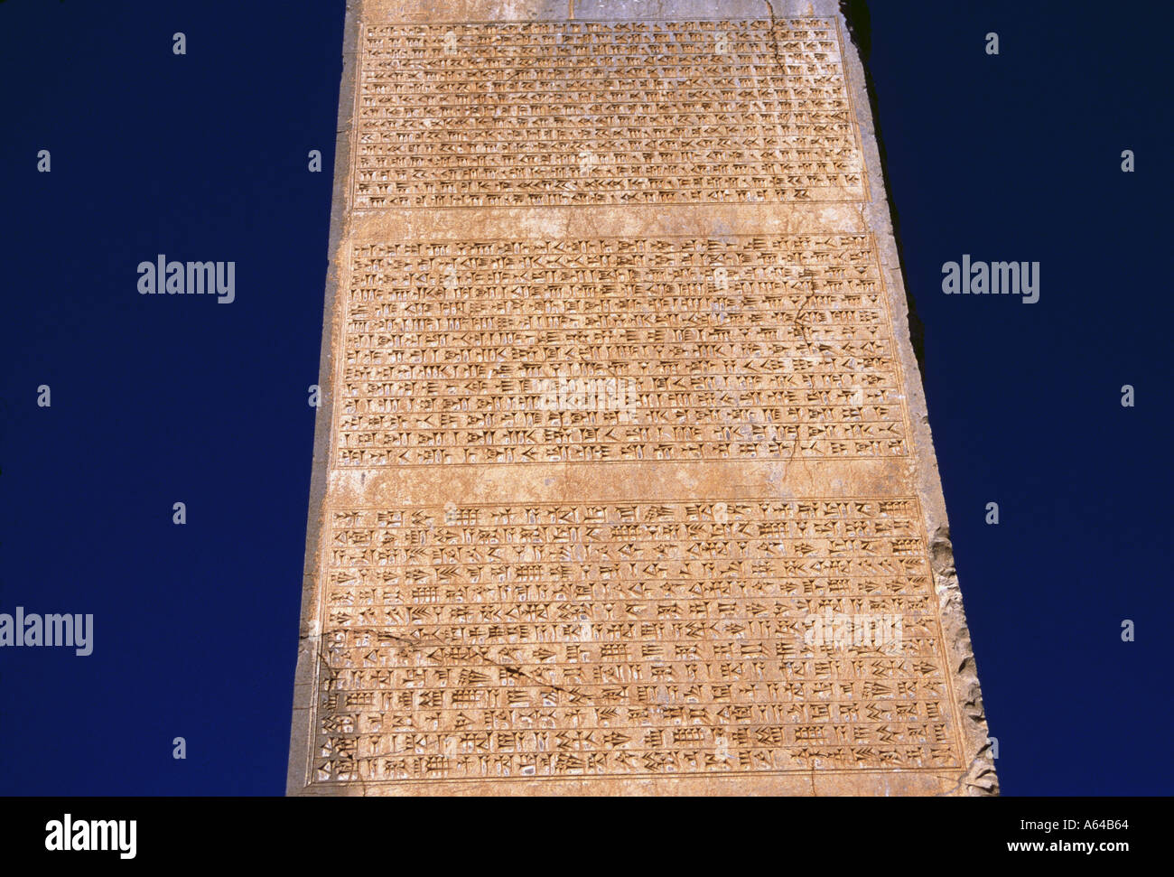 Persepolis terrace hi-res stock photography and images - Alamy