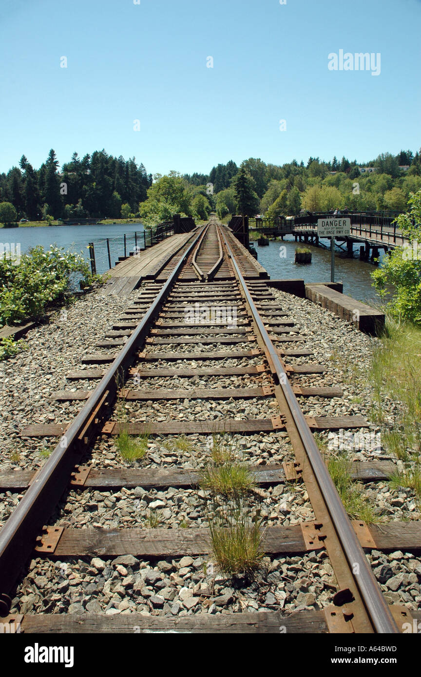 Wooden railroad trestle over river hi-res stock photography and images ...