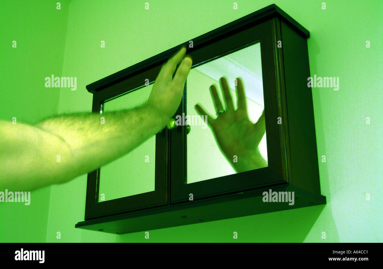 Nightmare bathroom hi-res stock photography and images - Alamy