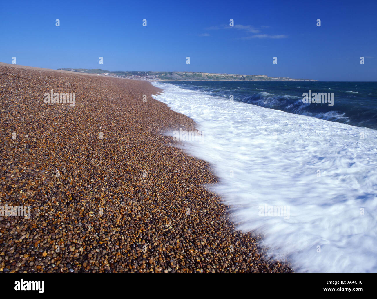 Chesil beach in Dorset linear storm beach Stock Photo - Alamy