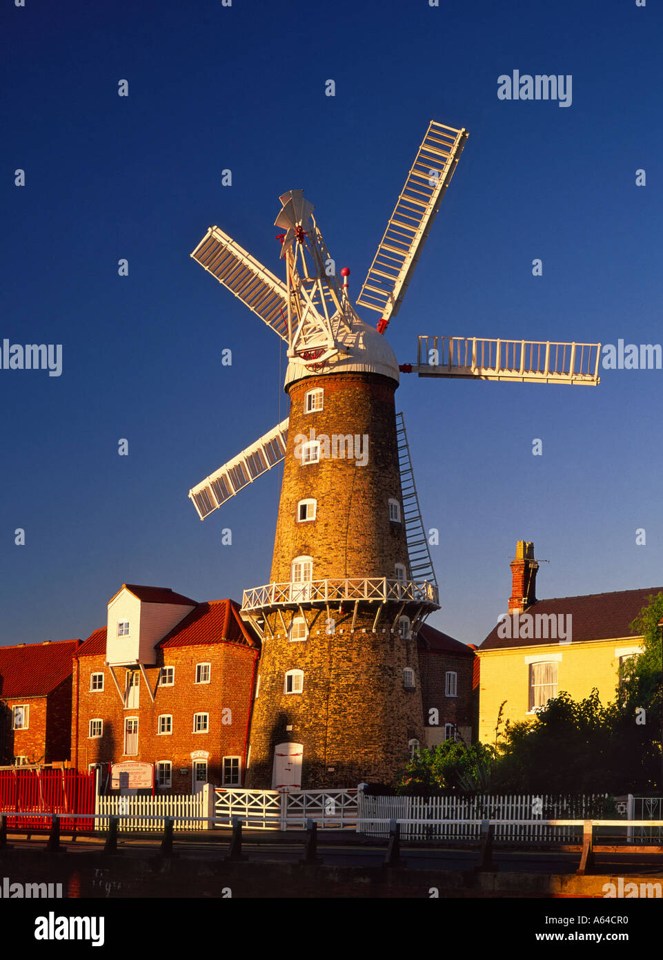 Lincolnshire windmill hi-res stock photography and images - Alamy