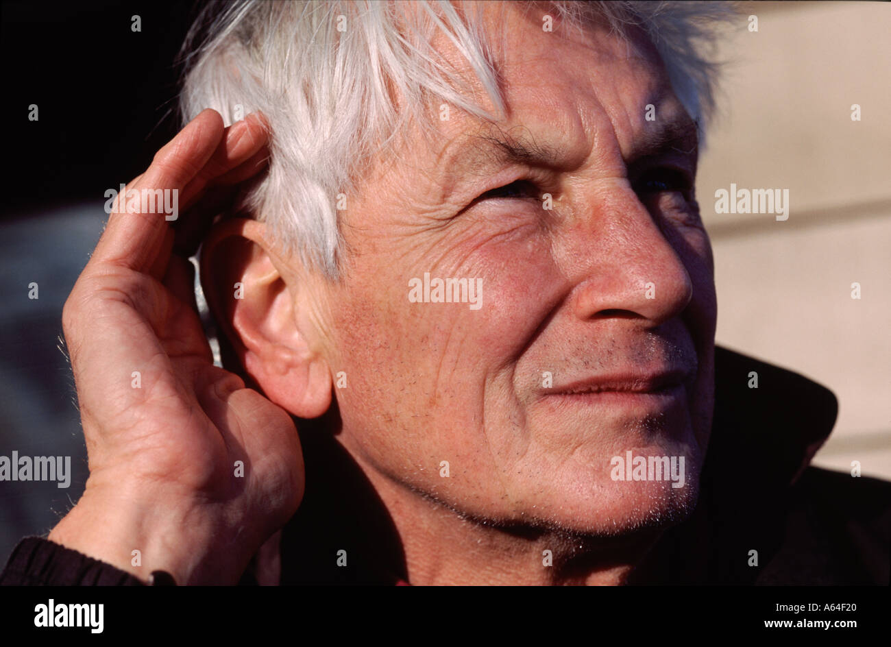 Cupping ear hi-res stock photography and images - Alamy