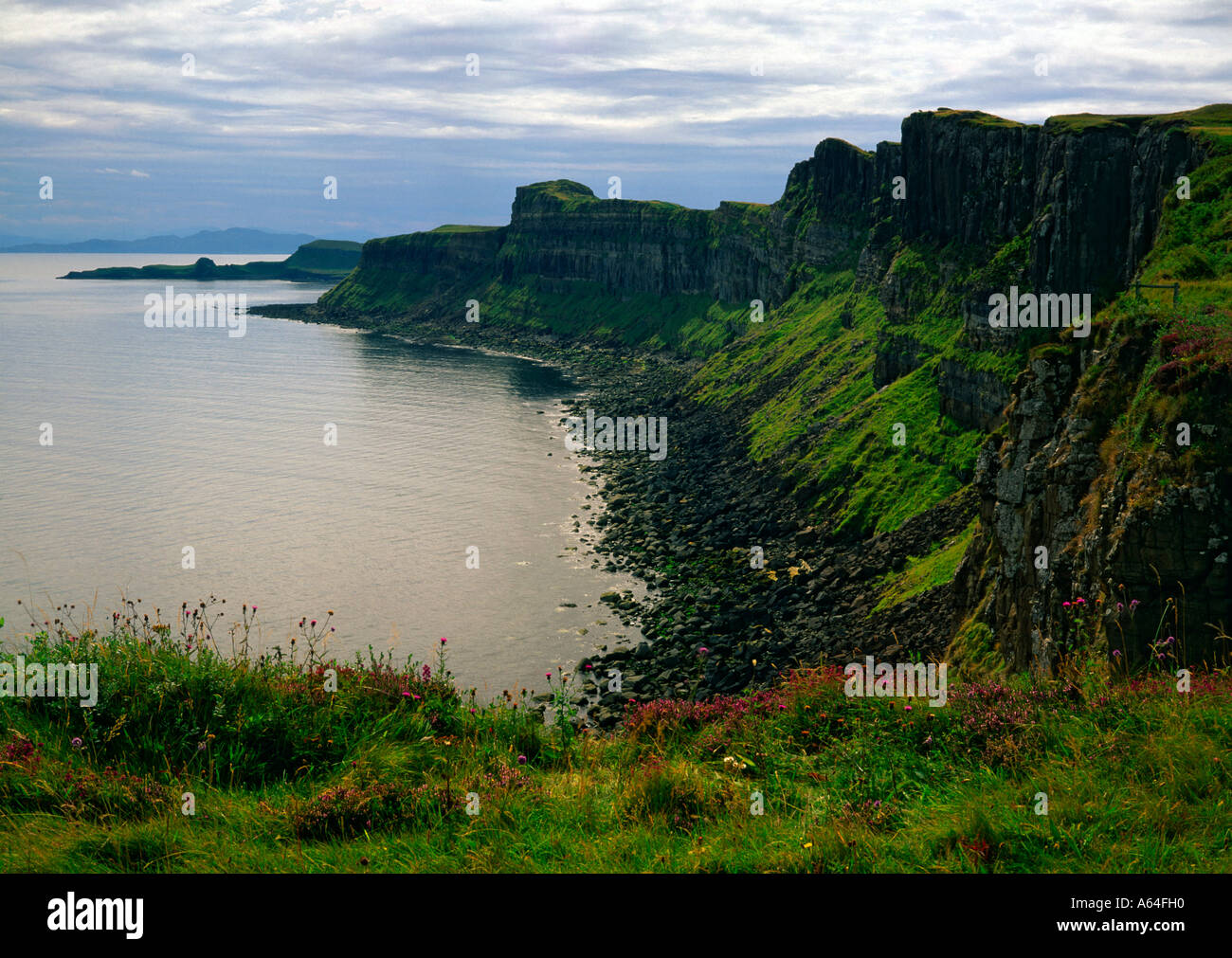 View South from the Kilt rock viewpoint on the Isle of Skye Stock Photo ...