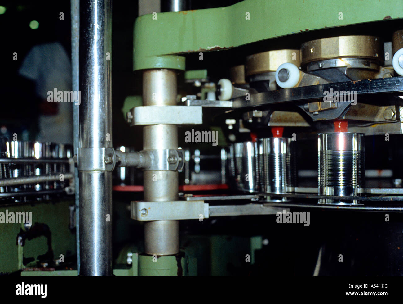 Canning factory hi-res stock photography and images - Alamy