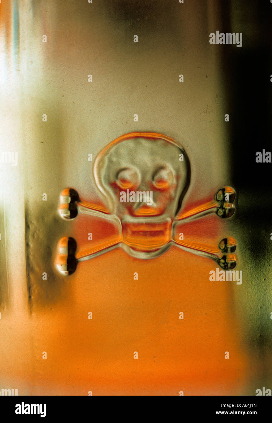 skull and cross bones warning of toxic substances Stock Photo - Alamy