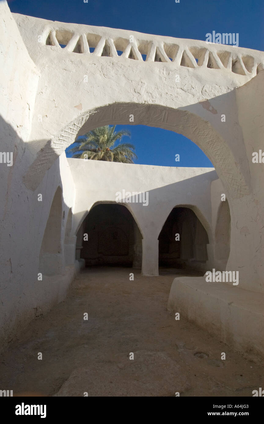 Narrow lane in the historic center of Ghadames, Ghadamis, Unesco world ...