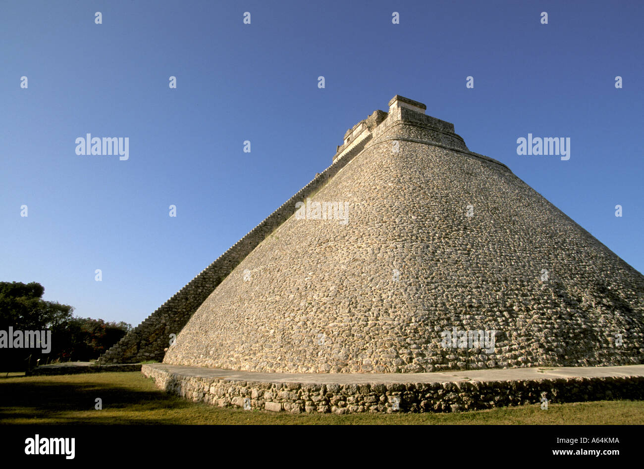 Yucatan Mexico mx Uxmal Pyramid Stock Photo - Alamy