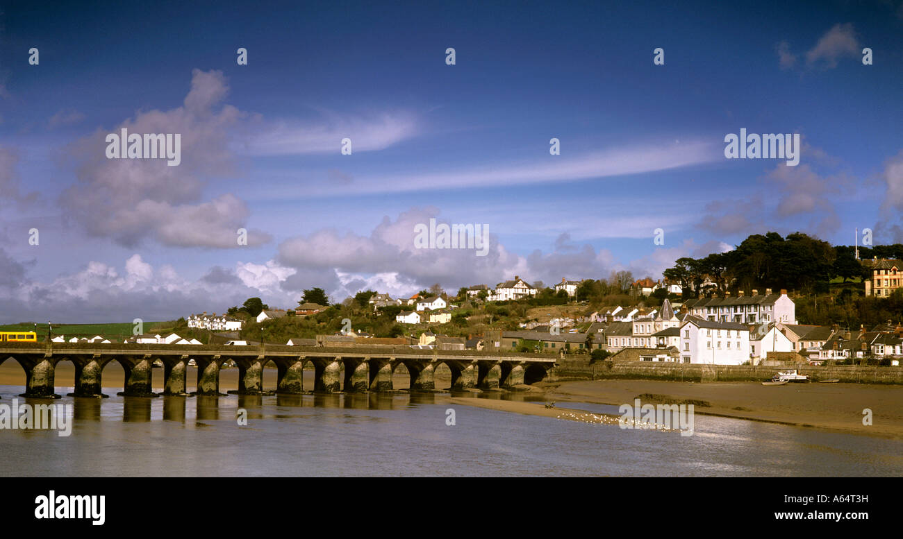 UK Devon Bideford the old bridge over River Torridge Stock Photo - Alamy