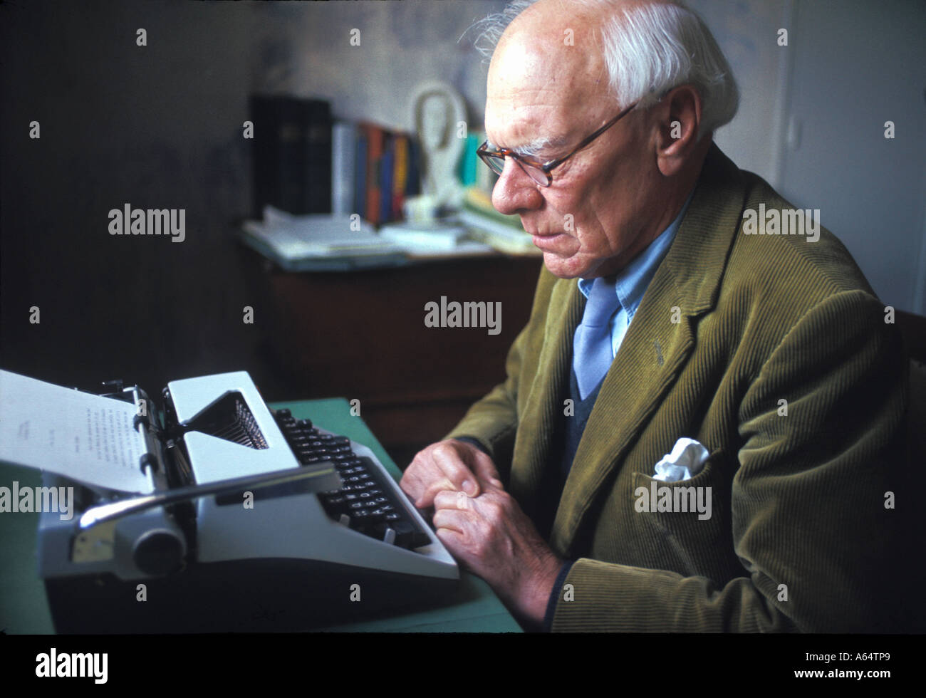 Malcolm muggeridge hi-res stock photography and images - Alamy
