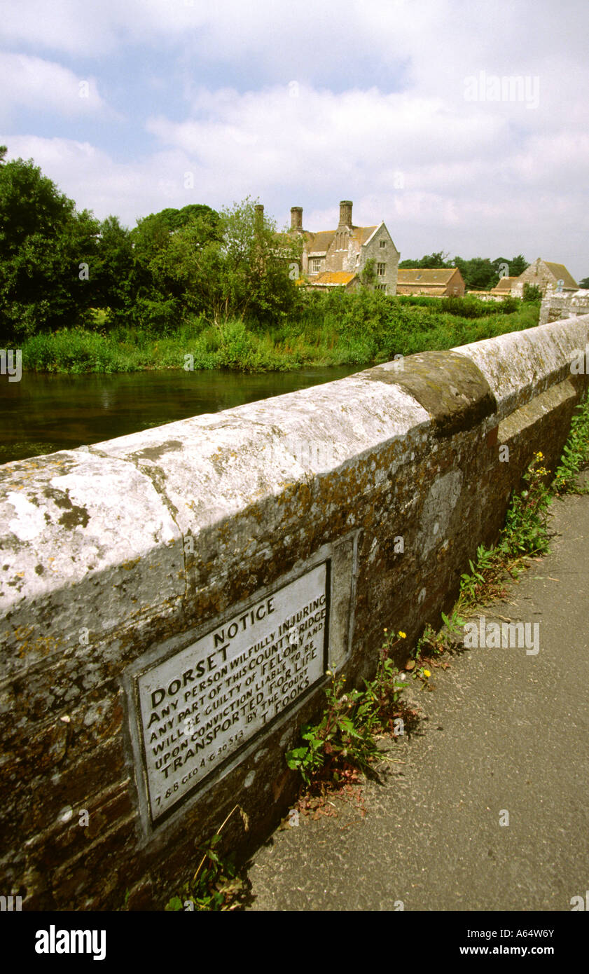 UK Dorset Wool transportation penalty sign on the bridge Stock Photo ...