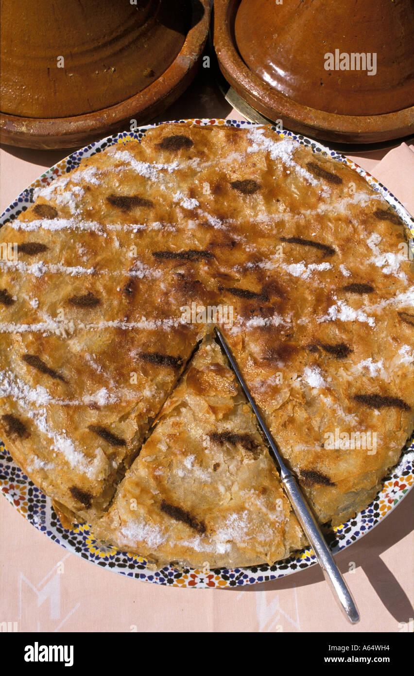 Pigeon pie hi-res stock photography and images - Alamy